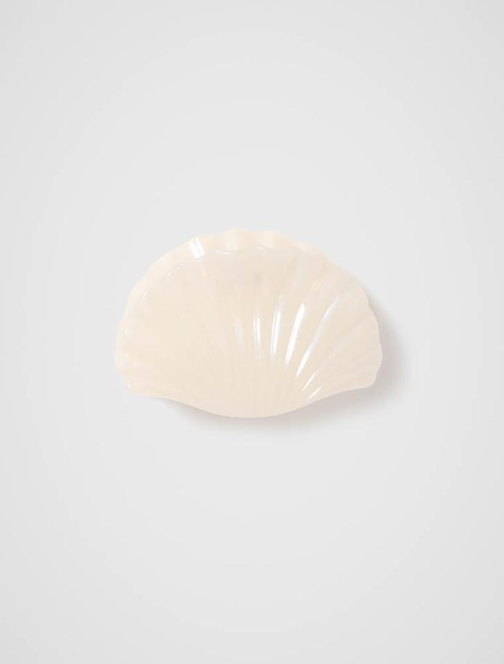 Emily Sea Shell Claw Clip in white - Womens Hair Accessories