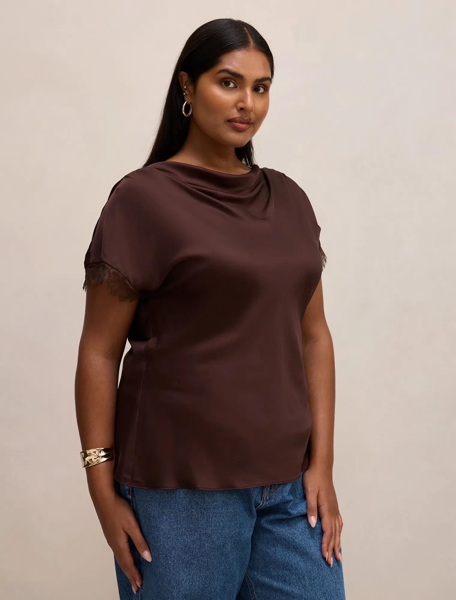 Curve Workwear | Plus Size Workwear & Work Dresses | Forever New
