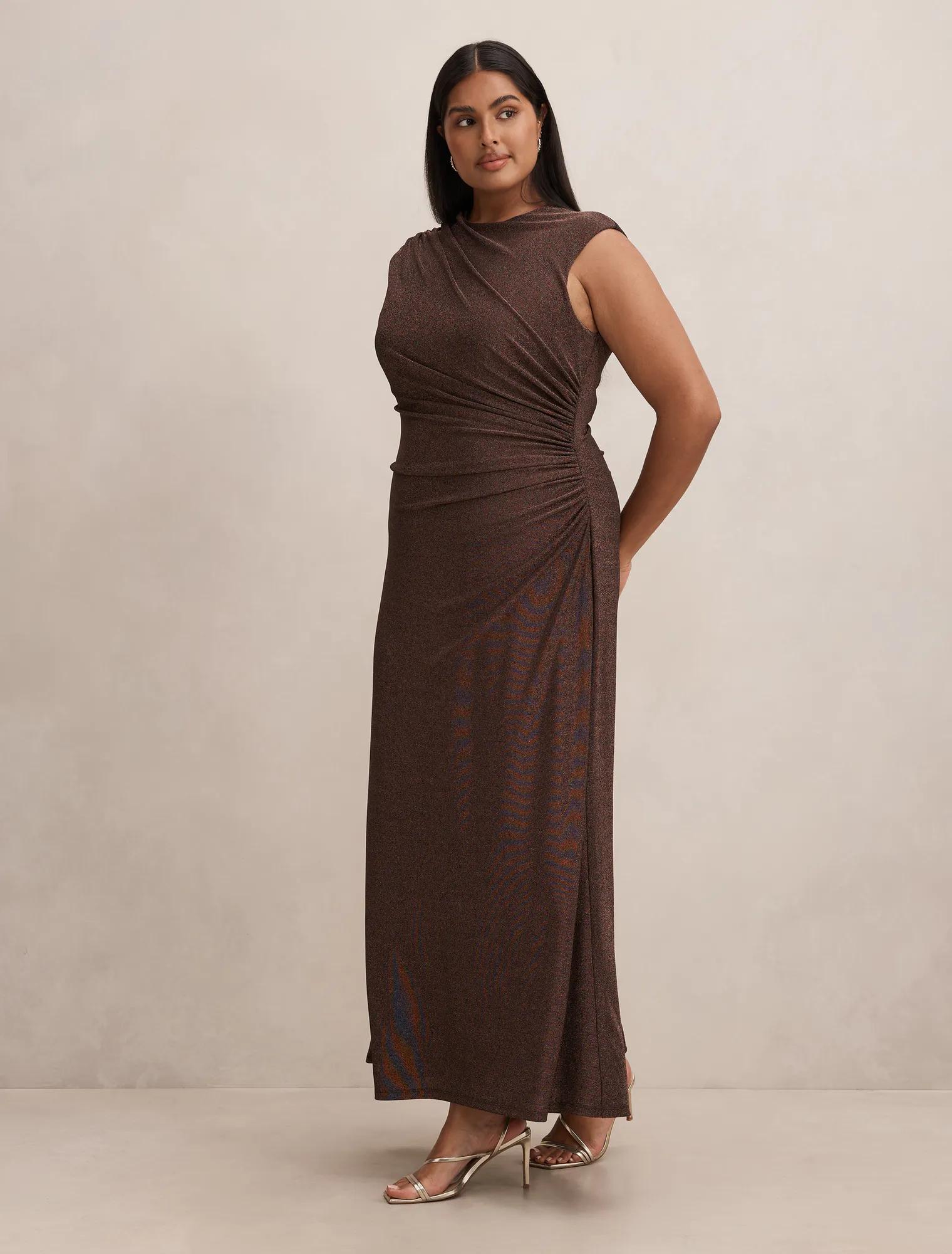 Curve Dresses | Plus Size Clothing | Forever New